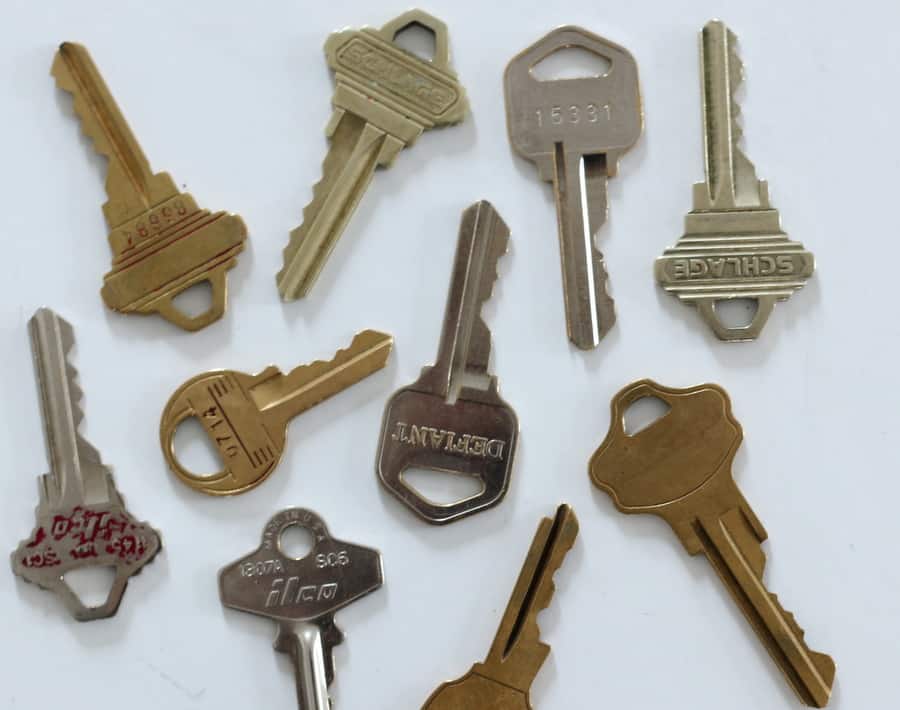 How Do I Organize All My New House Keys how-do-i-organize-all-my-new-house-keys