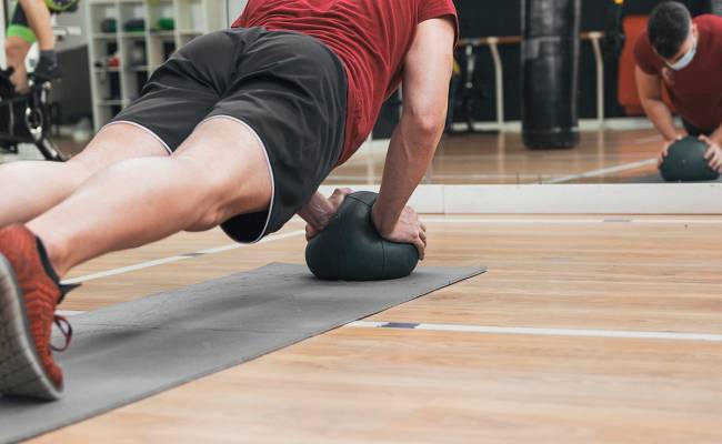 Boost Your Well-Being: Stanford Neuroscientist Andrew Huberman Reveals ...