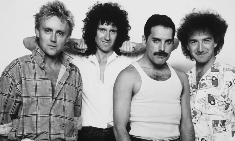 Queen revive a Freddie Mercury con "Face It Alone" - 22 minutos con