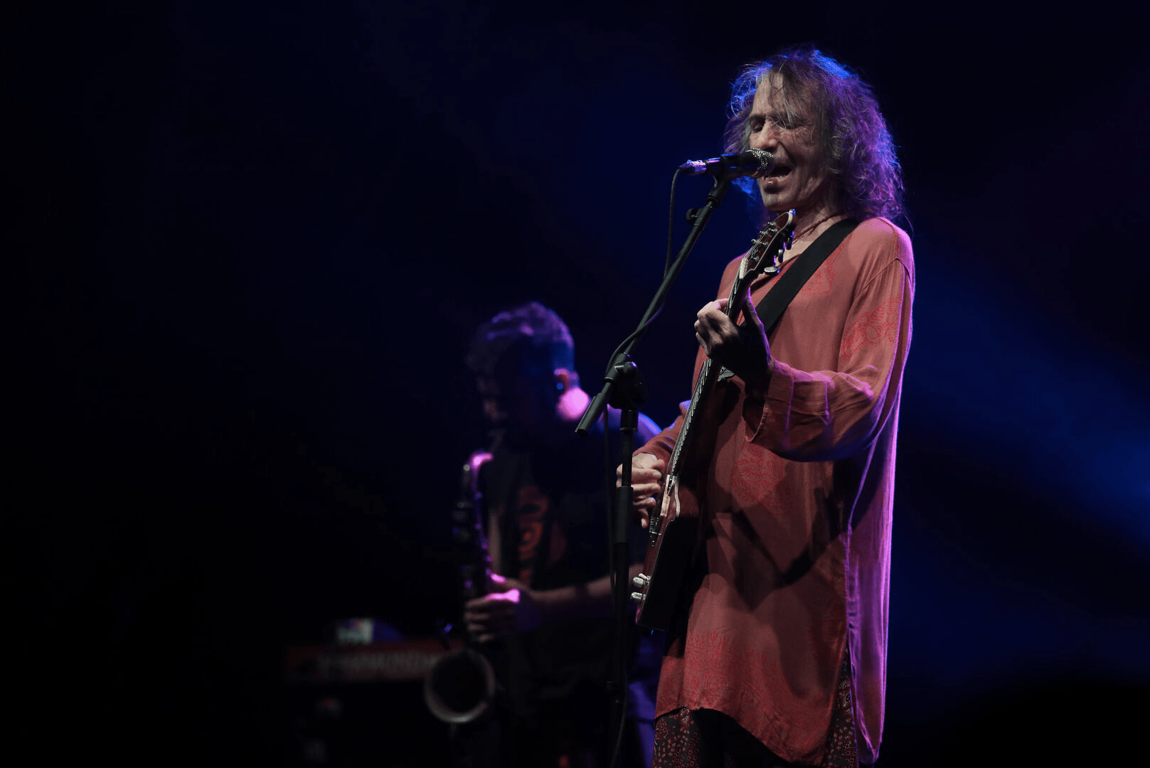 Robe Iniesta termina su gira “Ahora es cuando” en Madrid ante 16.000 ...