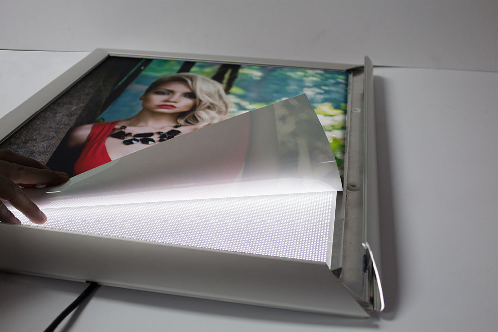 duratrans-printing-backlit-transparency-film-40-visuals