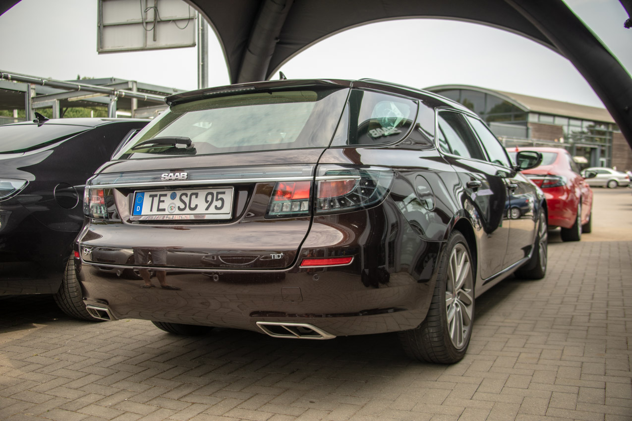 Pilots Wanted 2018: A Record Event – Saab 9-5NG SportCombi and 9-4X