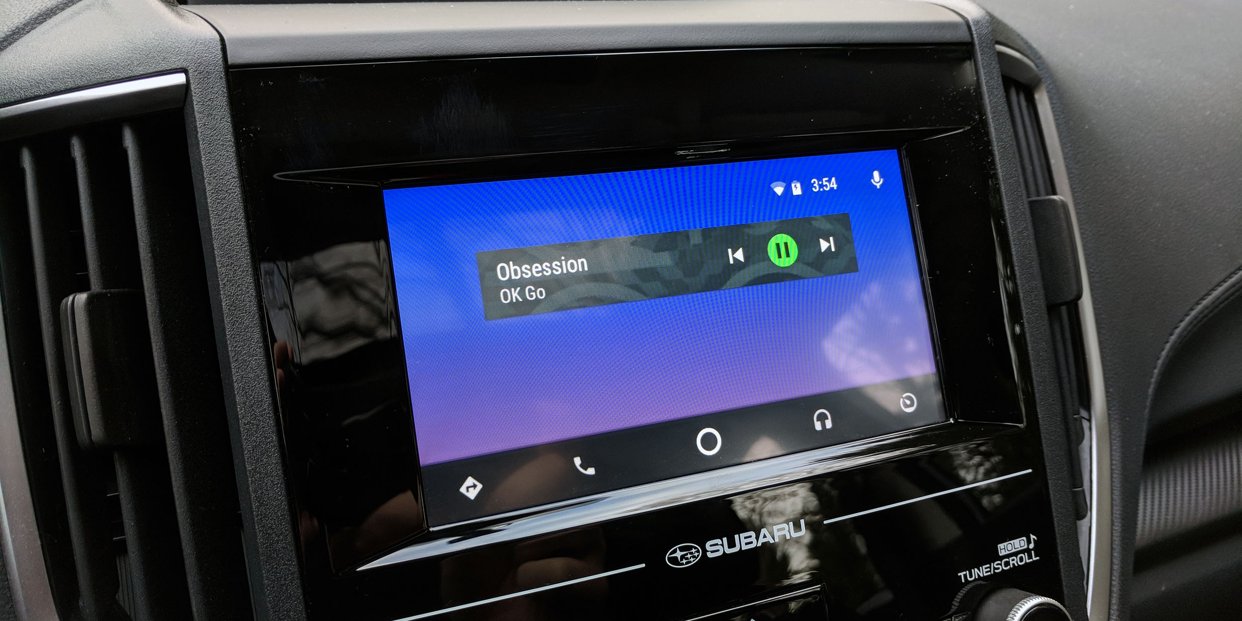 Android Auto gets a refreshed design with improved controls & new ...