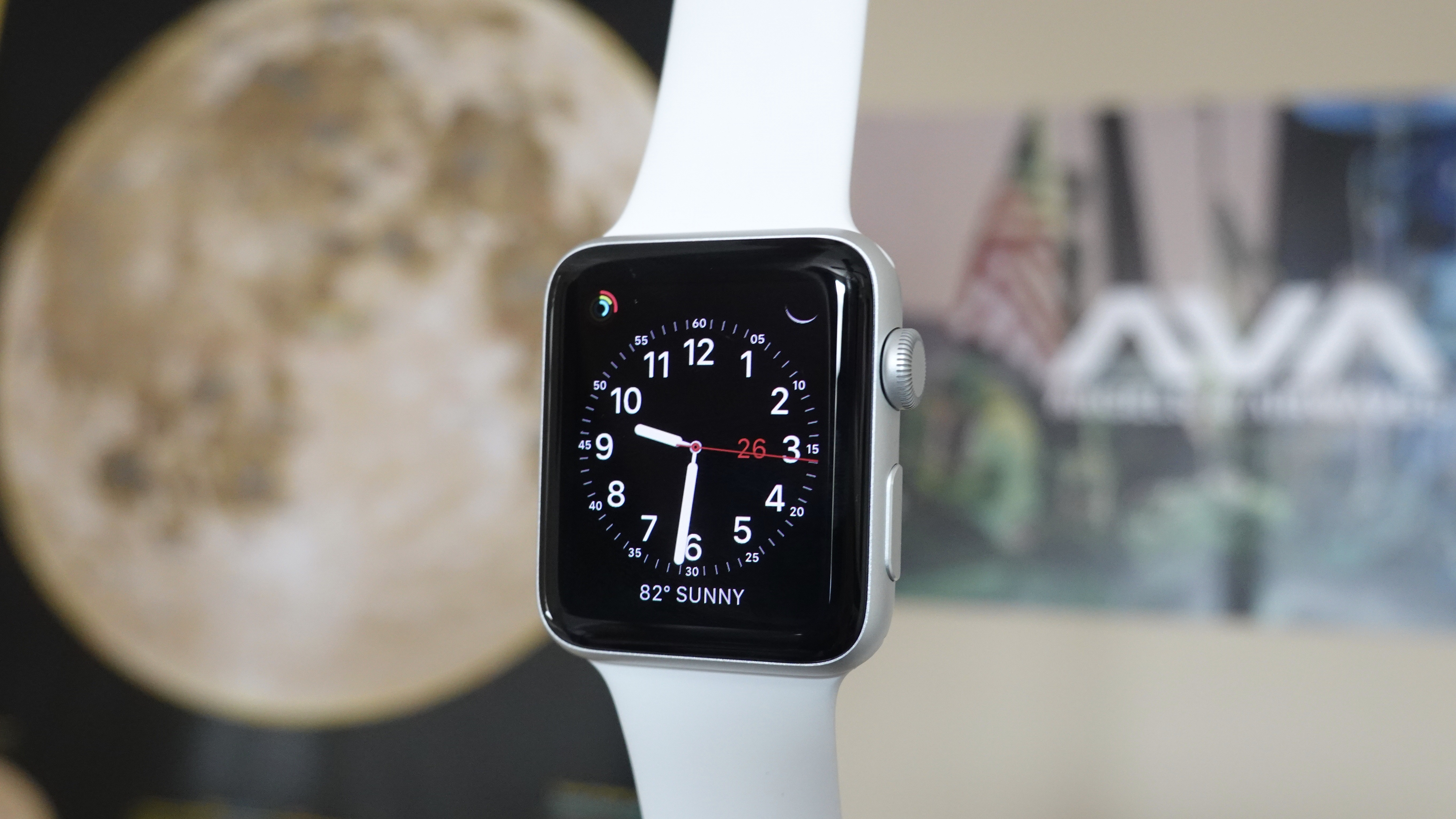 [Update: New name and features] Geneva Moon is a standalone Apple Watch ...