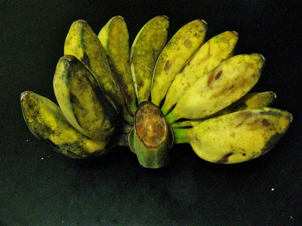 Banana Cue and Barbeque Day - A Deecoded Life