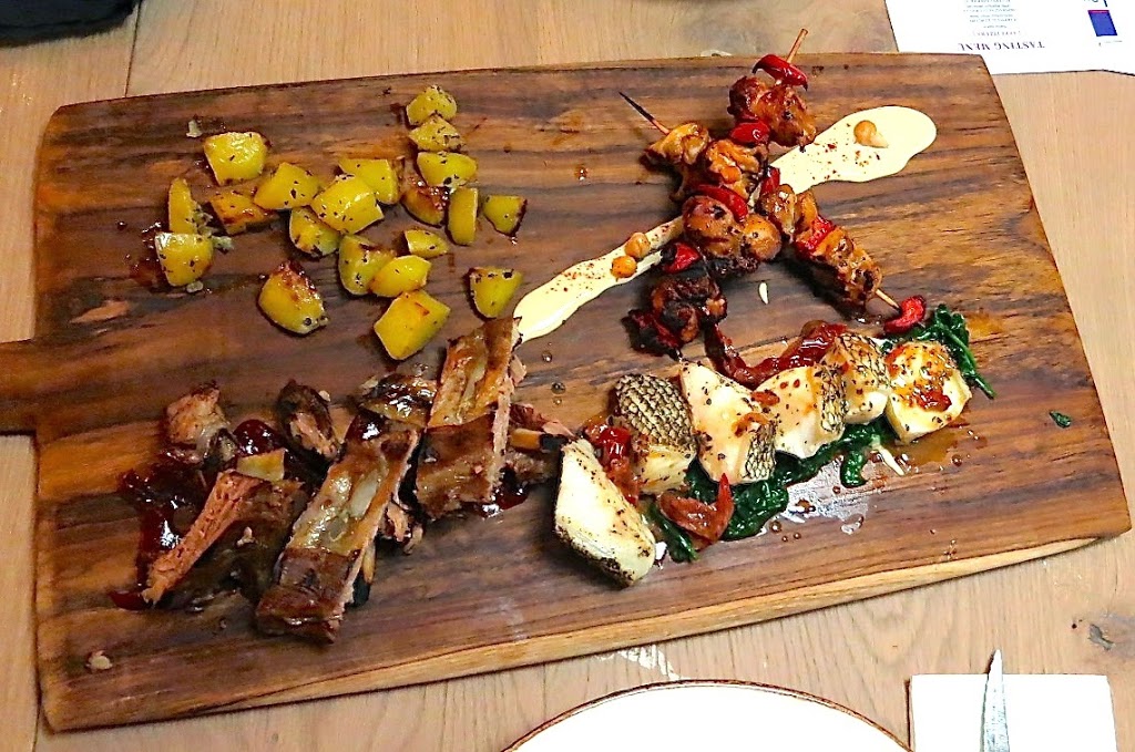 Ricciotti Pizza Pasta Grill @ Riverwalk {Foodee} - A Deecoded Life