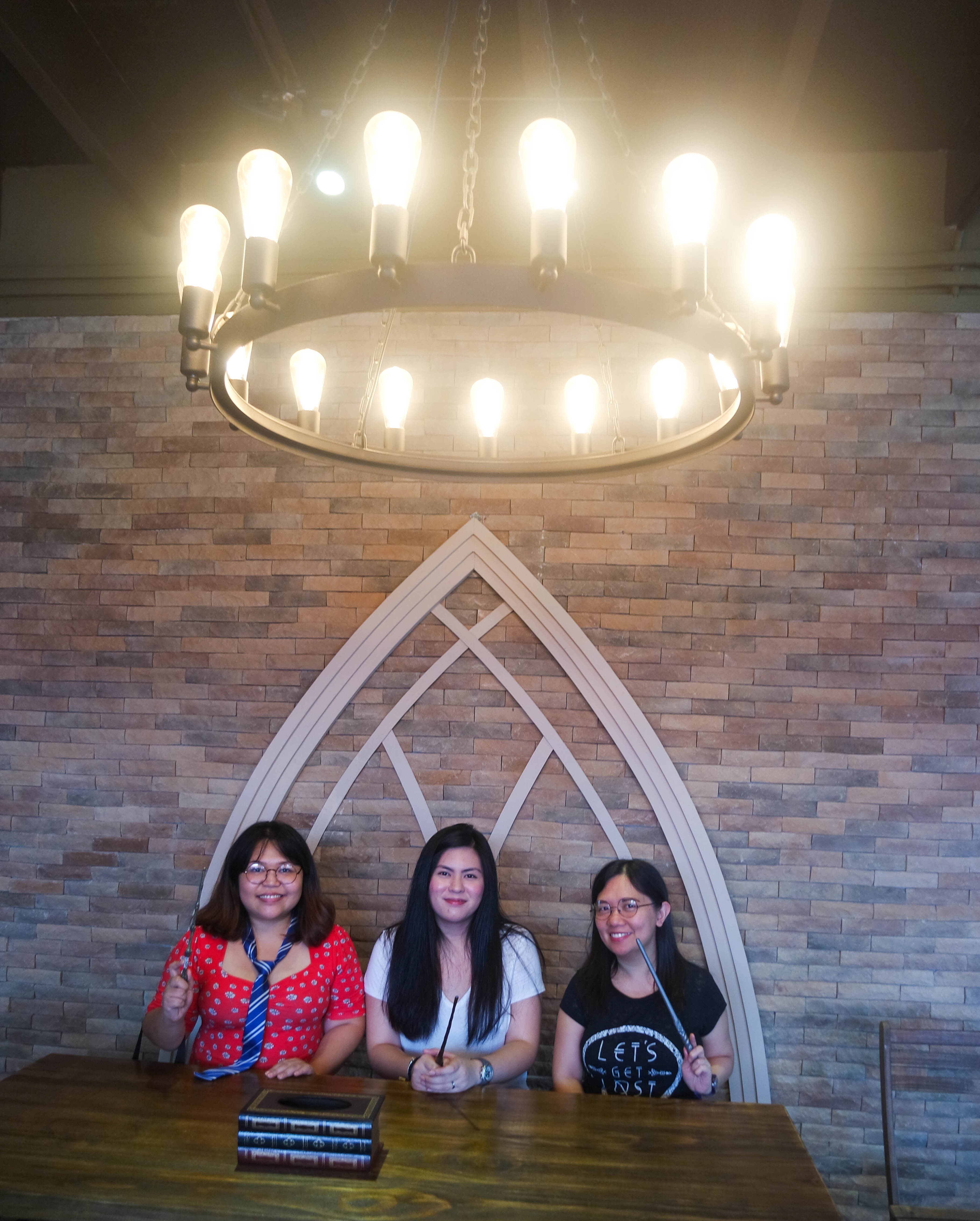 Platform 1094 (a Harry Potter Themed Cafe Review) - A Deecoded Life