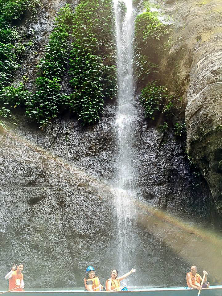 Pagsanjan Falls, Philippines {Deetour} - A Deecoded Life