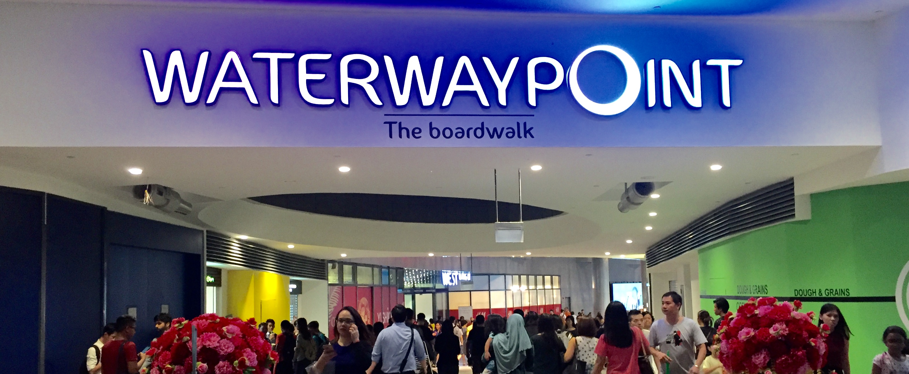 Waterway Point Shopping Mall – The Fabulous Food Fiesta – Adrian Video ...