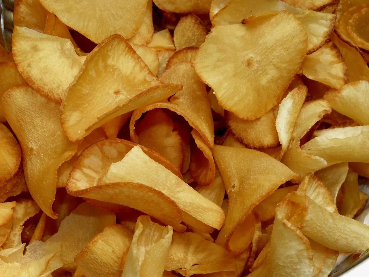 Cassava chips - African Counter
