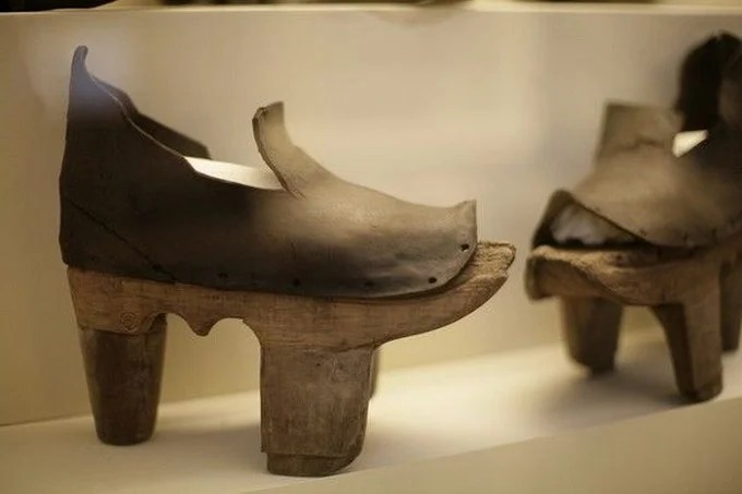 History of high heels: from Persian riders to the Beatles – Afrinik