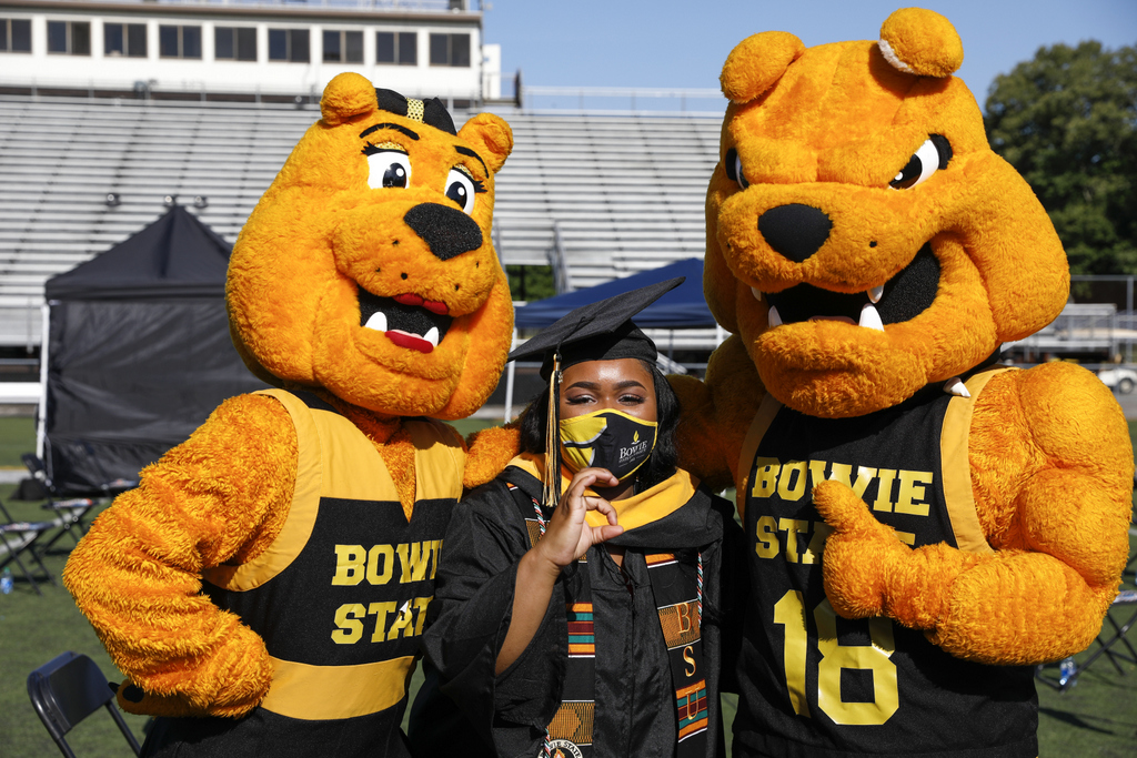 Stacey Abrams encourages BSU grads to ‘put your degree to work’ | AFRO ...
