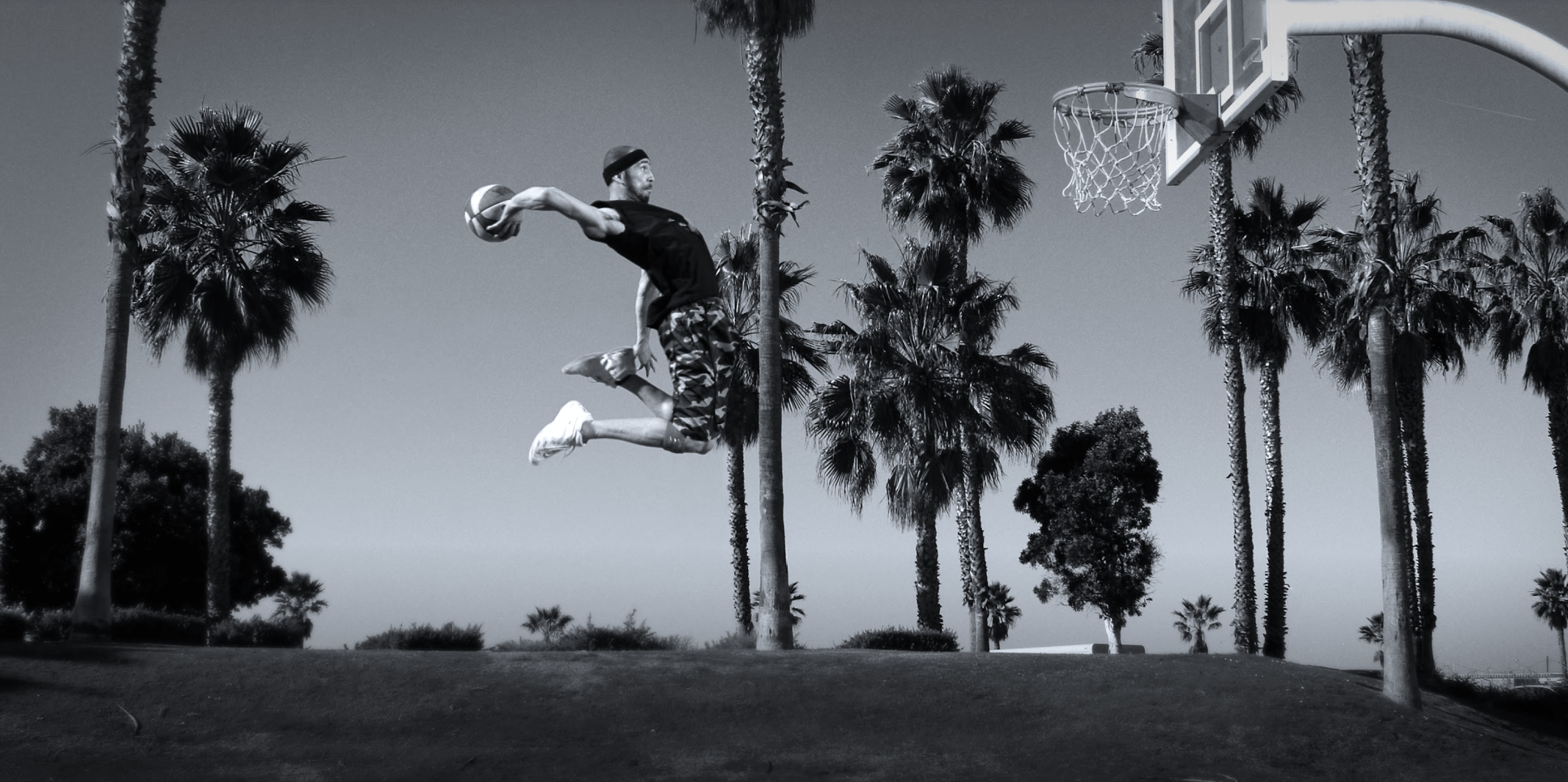 'Dunk or Die': Sports documentary on slam dunk artist