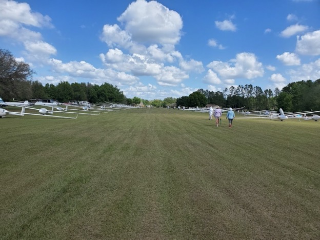 How Much Does Gliding Cost License Renting Purchasing Airplane how-much-does-gliding-cost-license-renting-purchasing-airplane