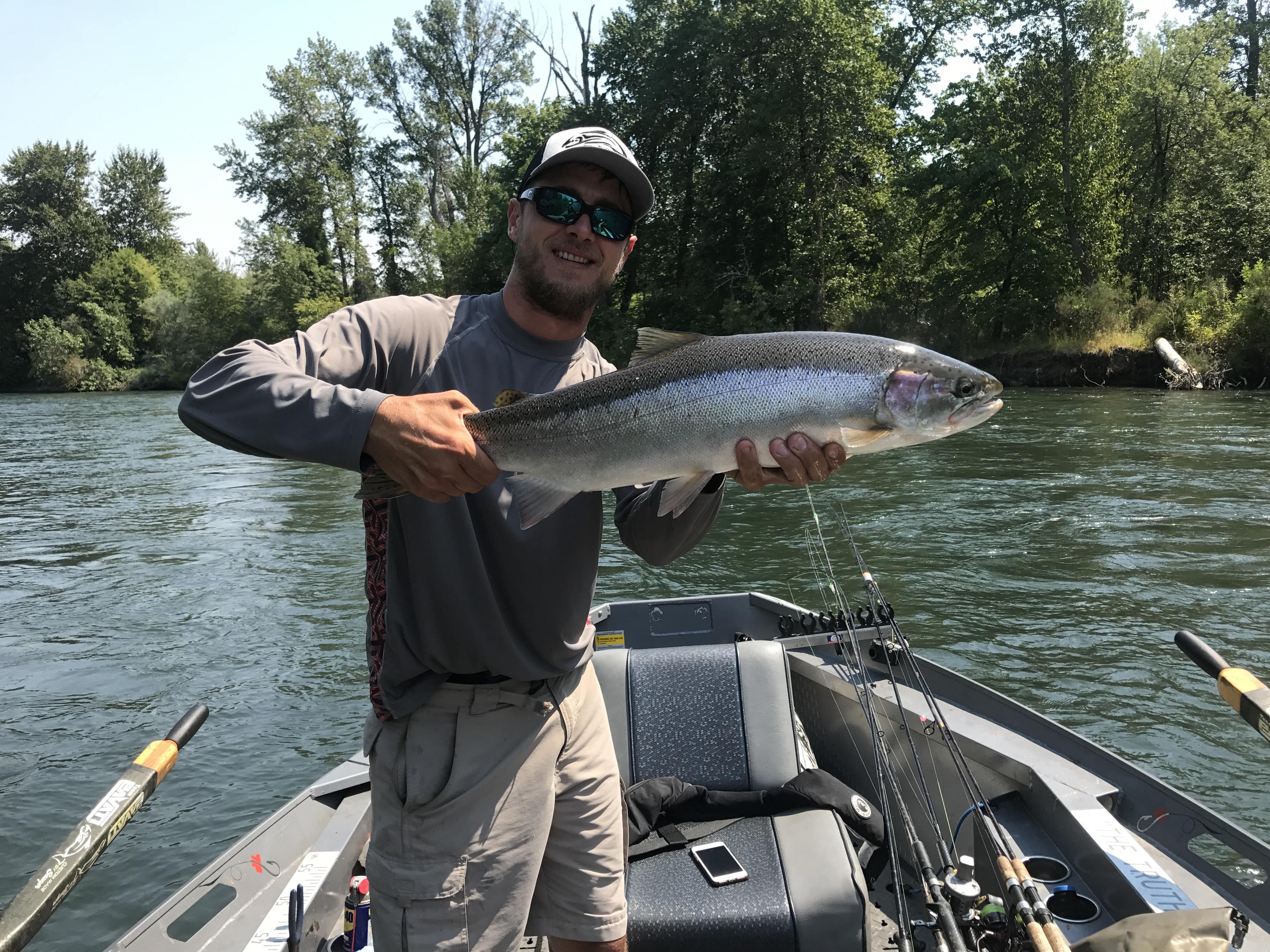 Fishing Rogue River with Steve Crisler – Airstream Time