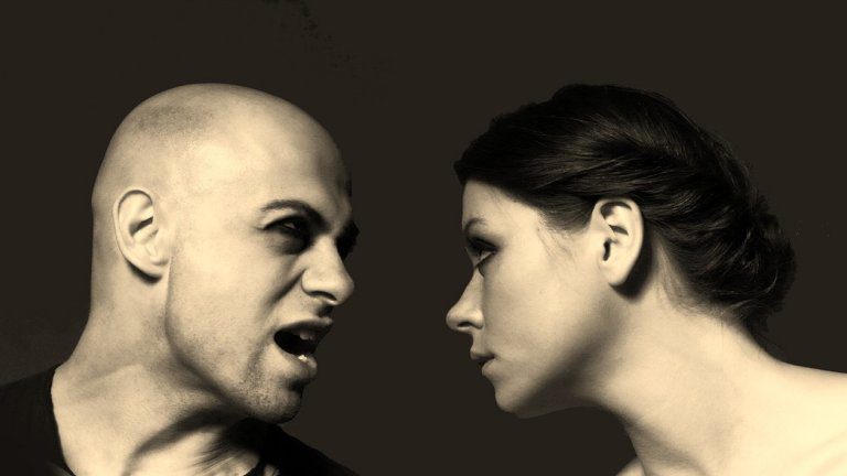 Um babaca ou um completo idiota? Você provavelmente tem um em sua vida ...