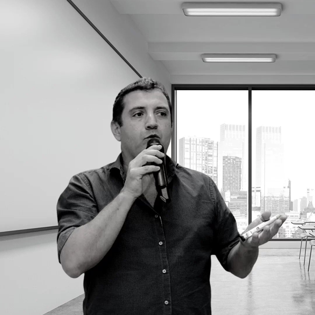 Sobre - Professor Alberto Claro