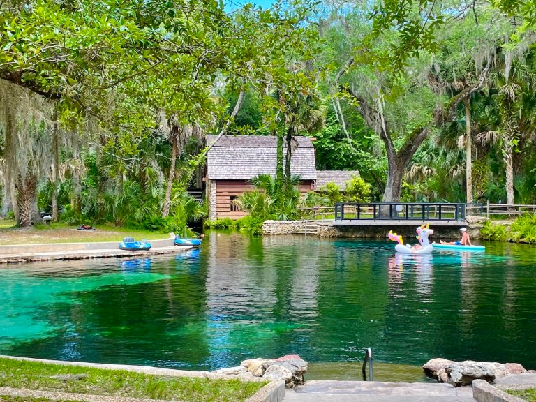 Beautiful Enchantment Awaits You at Juniper Springs – All Around the Bend