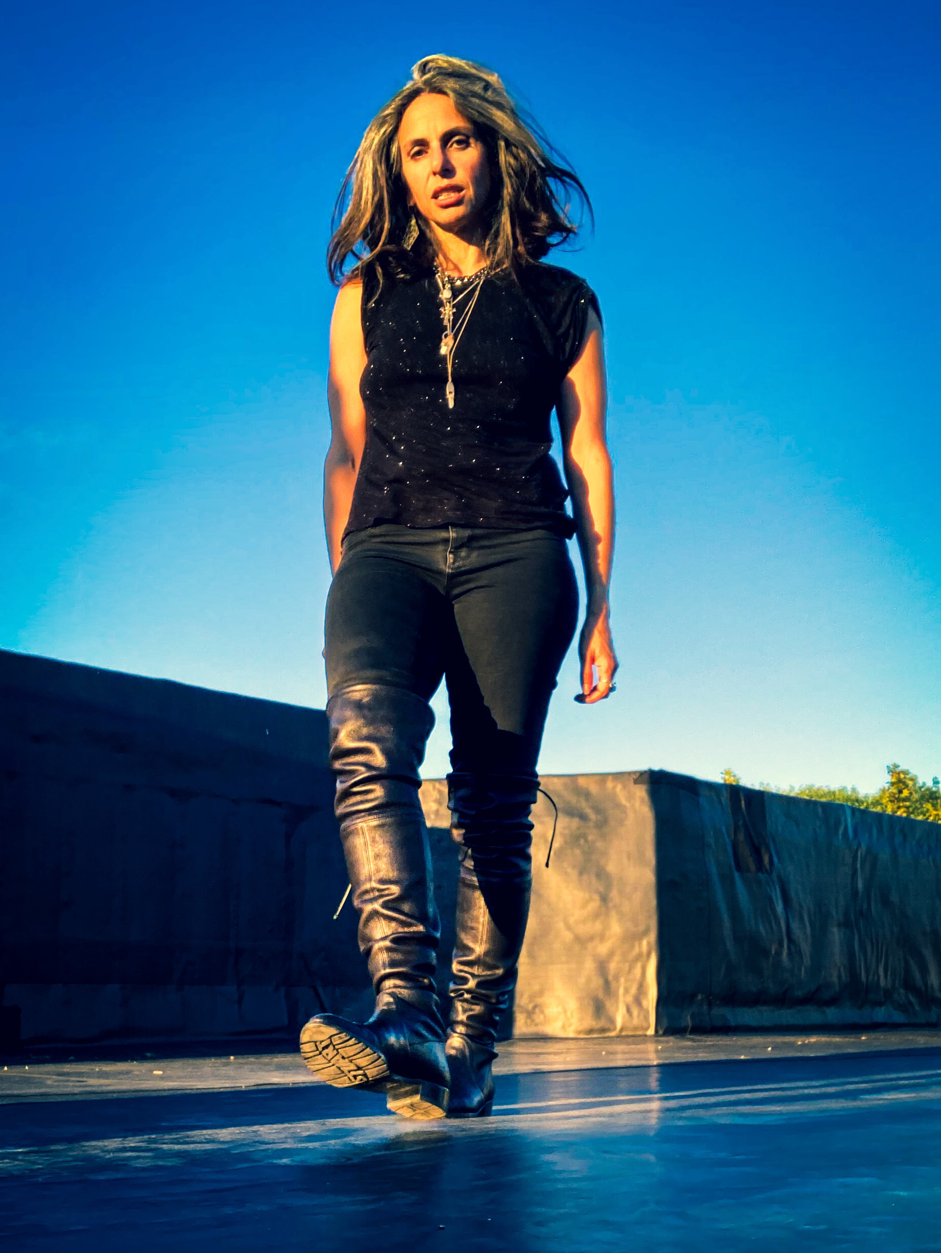 Sets for Sale – Amy Wears Boots