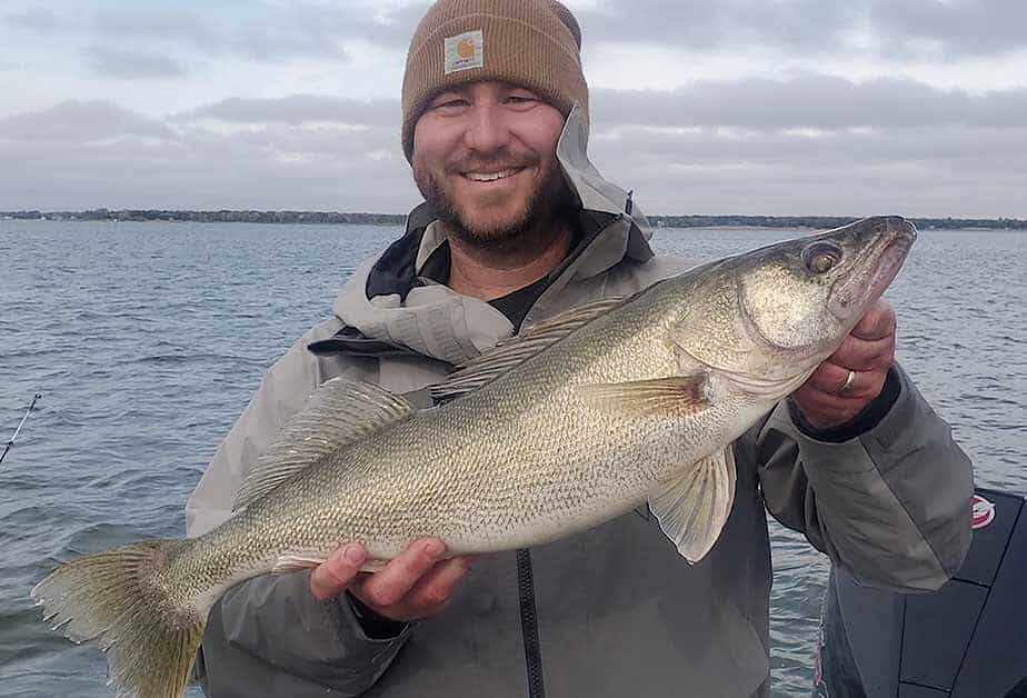 Devils Lake Buzz Bite Report 10-12-2022 AnglingBuzz