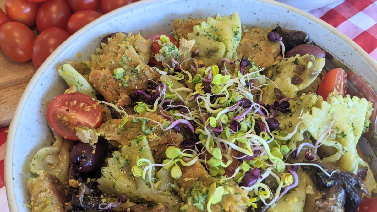 How to Swap Chicken Meat for a Tasty Plant-Based Alternative