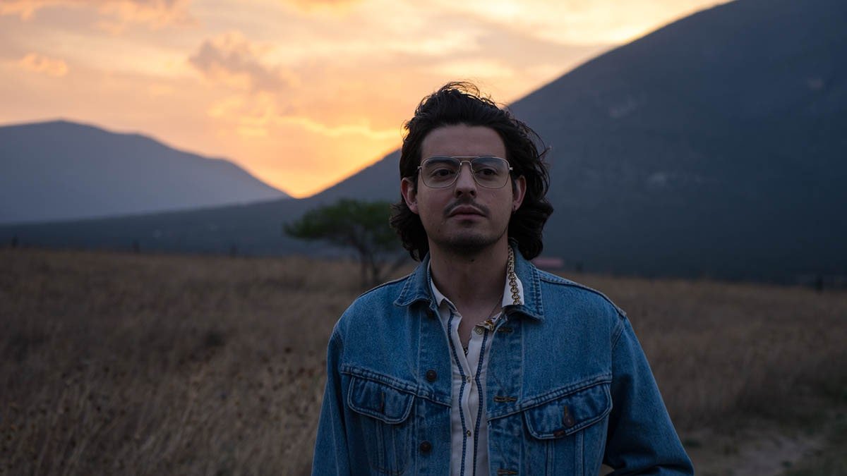 Charlie Rodd está de estreno con su nuevo sencillo titulado "Amor Sincero"