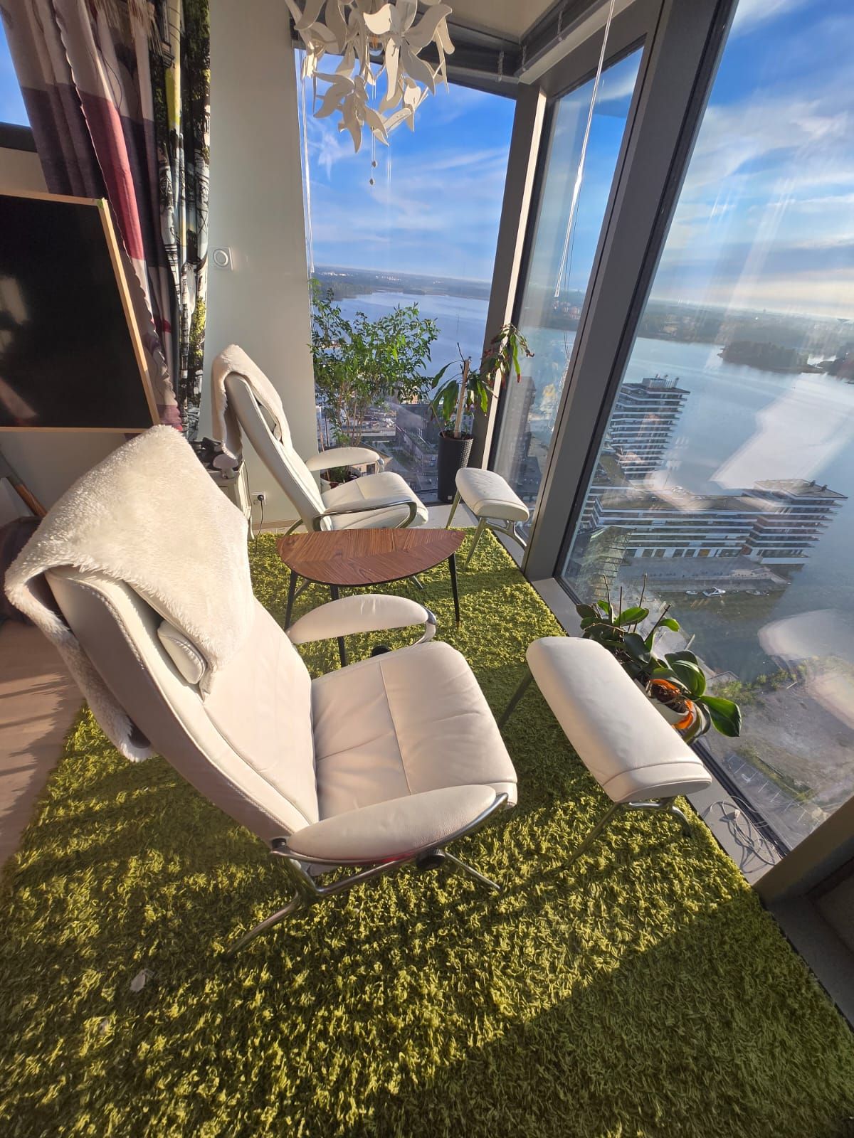 Mika S House Two Bedroom Apartment On The 22nd Floor With Stunning Views