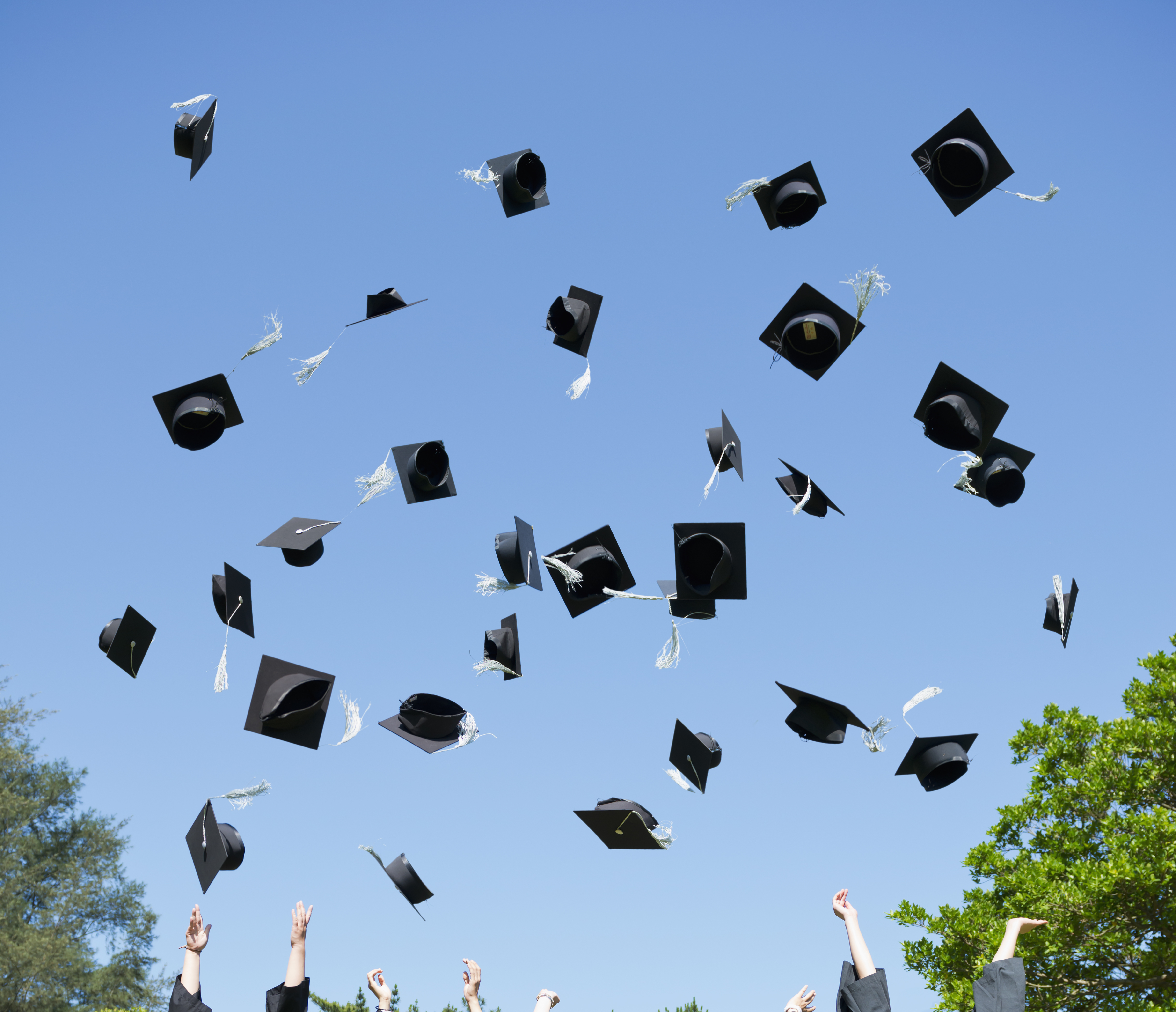 Viral Video Davenport University Student Attempts Graduation Backflip