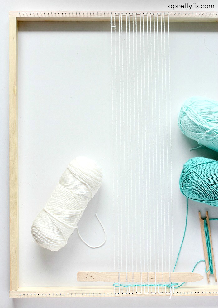 How To Make a Basic Loom - A Pretty Fix