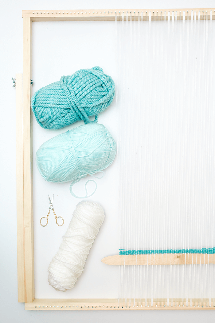 How To Make a Standing Loom With Adjustable Legs - A Pretty Fix