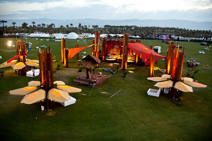 Coachella 2010 Architizer