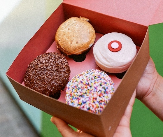 The Sprinkles carrot cake caper | Arnold Zwicky's Blog