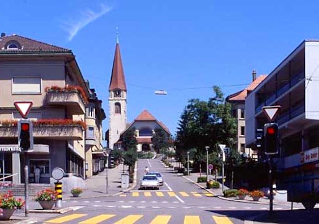 Swiss spin-off: Wallisellen | Arnold Zwicky's Blog