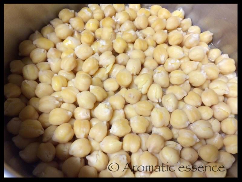 Kabuli Chana Xacuti | Goan Chole Xacuti - Aromatic Essence