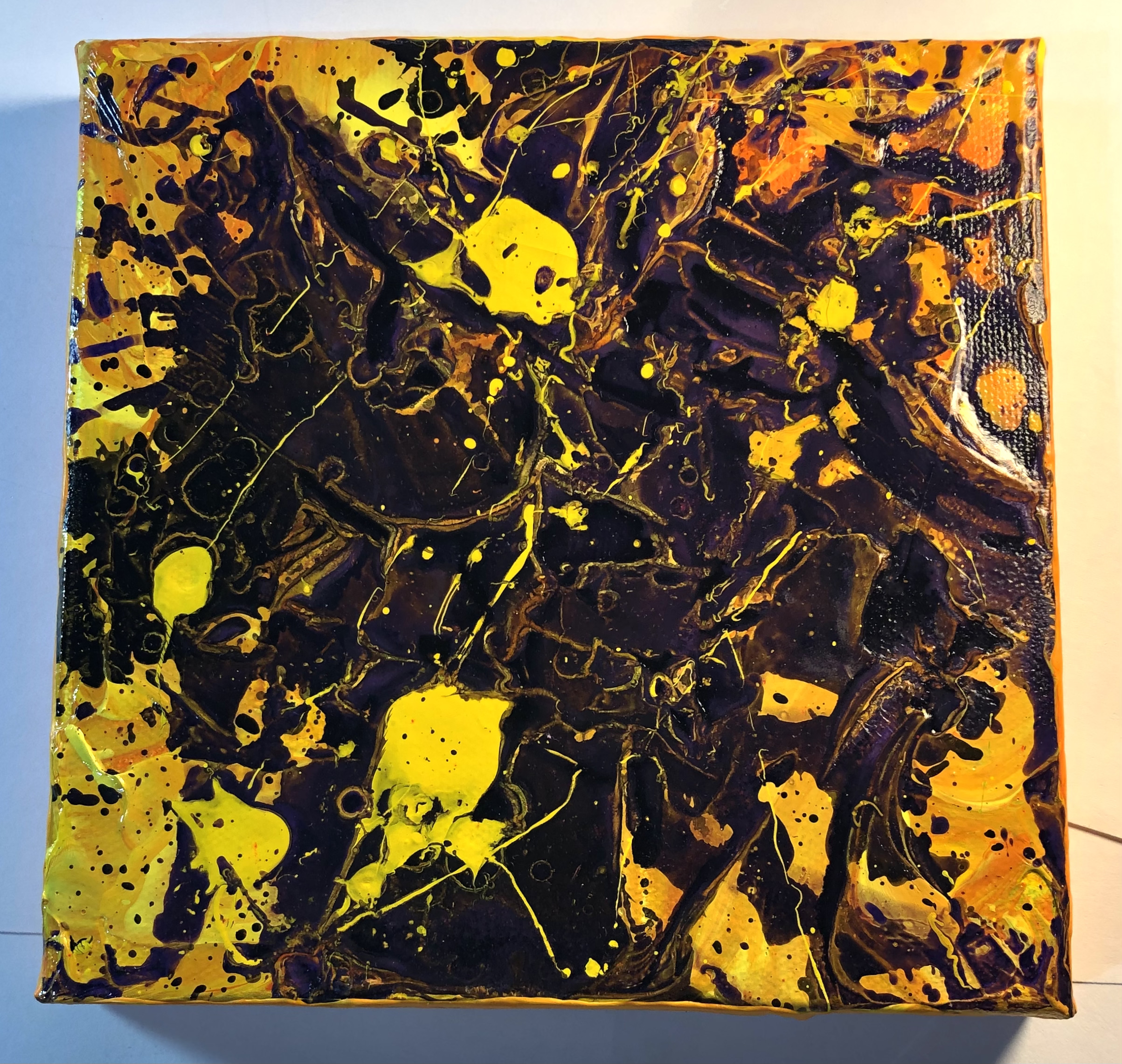 Yellow no.01 – art by tapps