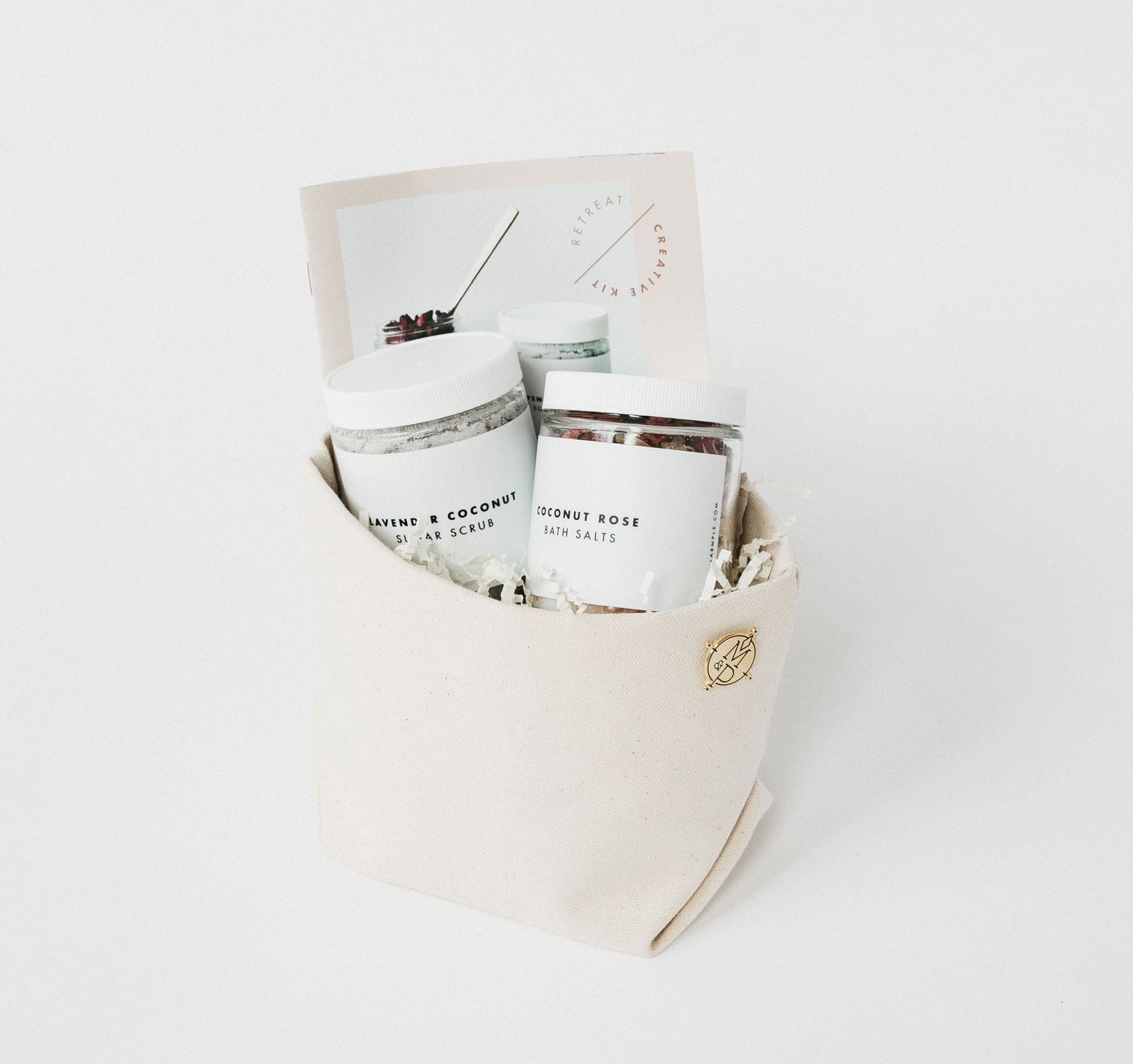 LAB and Minny and Paul Debut DIY Creative Kits | Artful Living Magazine