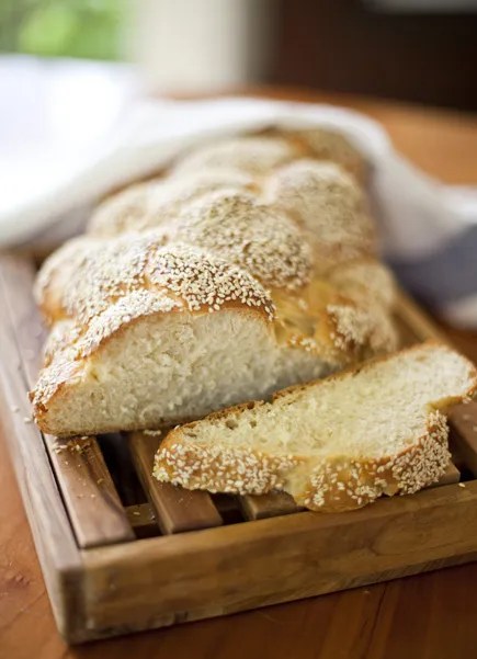 Challah (How to Six Strand Braid) - Artisan Bread in Five Minutes a Day