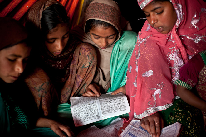 Allison Joyce – Mírame y sé color