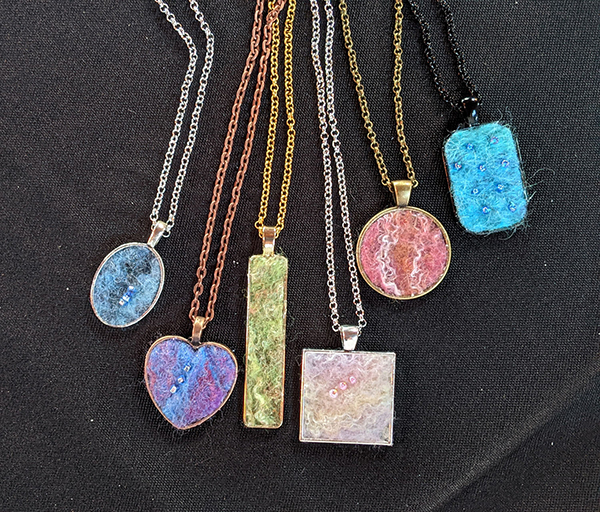 Barbara Cobb – Edge of the Big Woods Art Wander