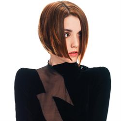 Low Graduated Bob - AskMags.com