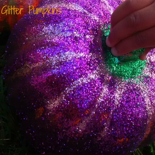 Glitter Pumpkins Activity for Toddles and Preschoolers – At Home With Zan
