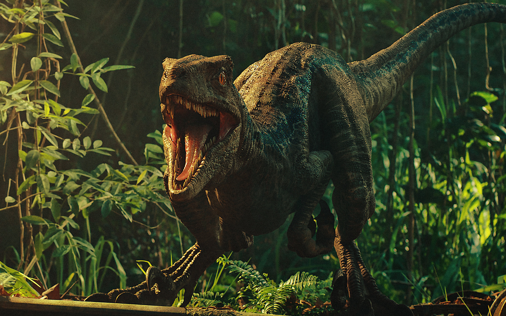 Jurassic World: Fallen Kingdom Movie Review | Attraction Insight
