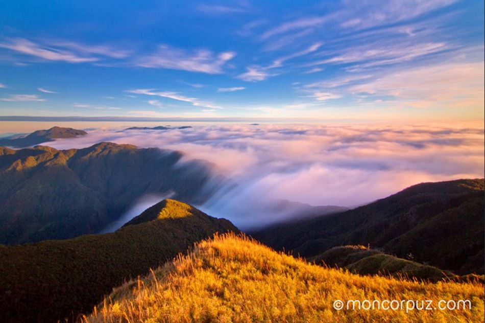 Most Beautiful Tourist Spots to Visit in the Philippines 2015 - Attracttour