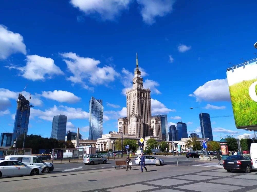 Practical City Guide - Warsaw - Aure's Notes