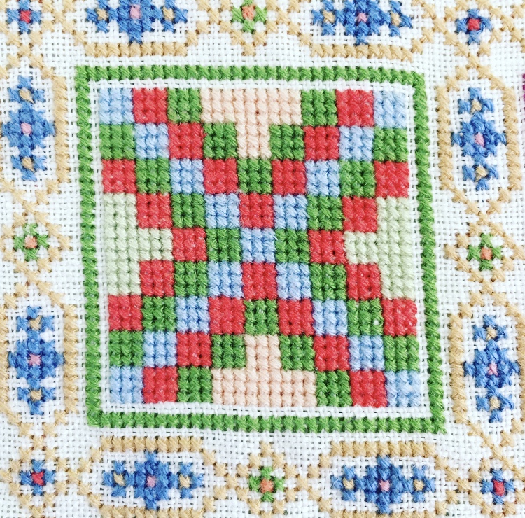 Collecting Colors SAL, May – auribuzz