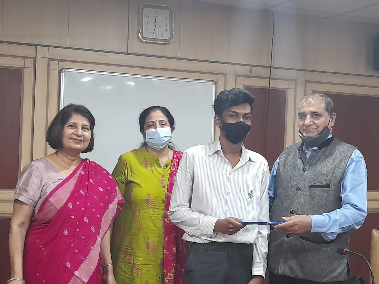 'Abhiruchi' brings out hidden talent of MNPS students | The Avenue Mail