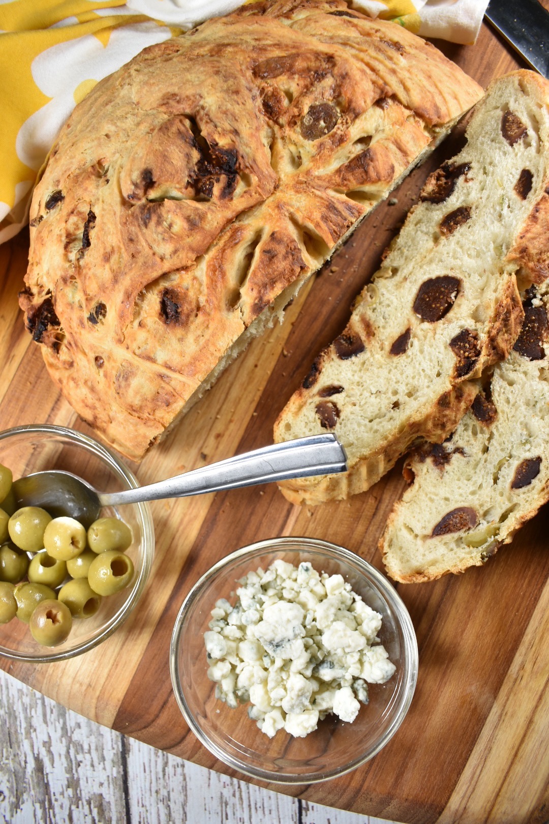 BREAD PORTFOLIO • baste cut fold