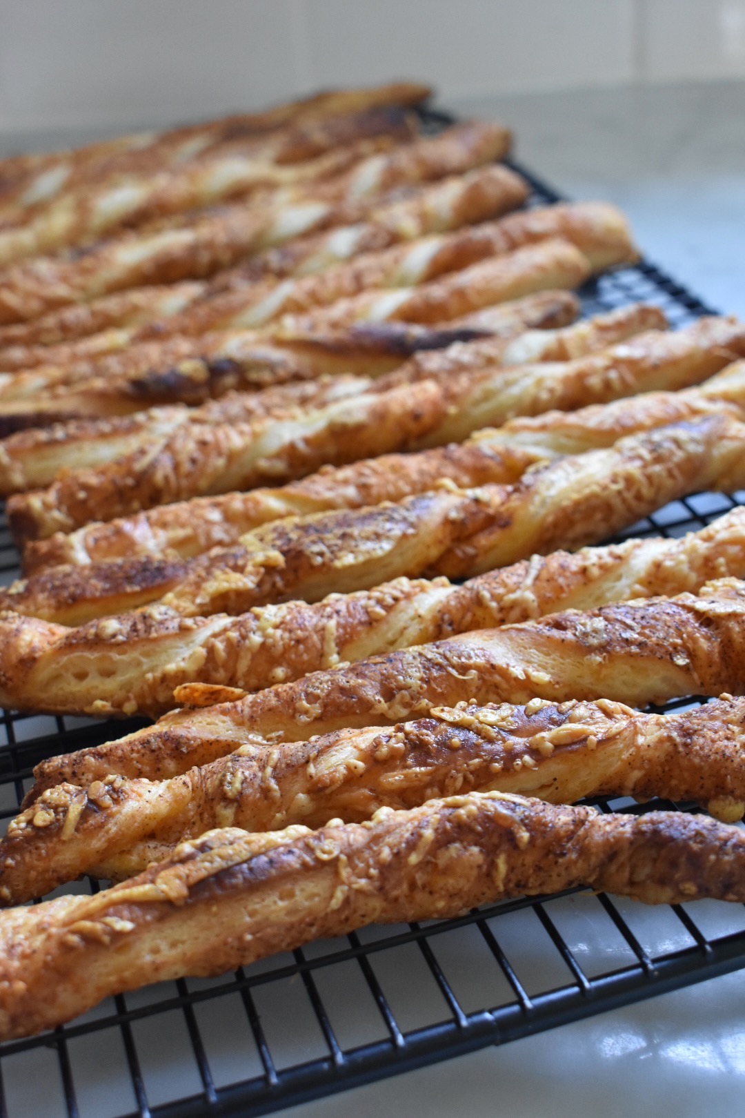 BREAD PORTFOLIO • baste cut fold