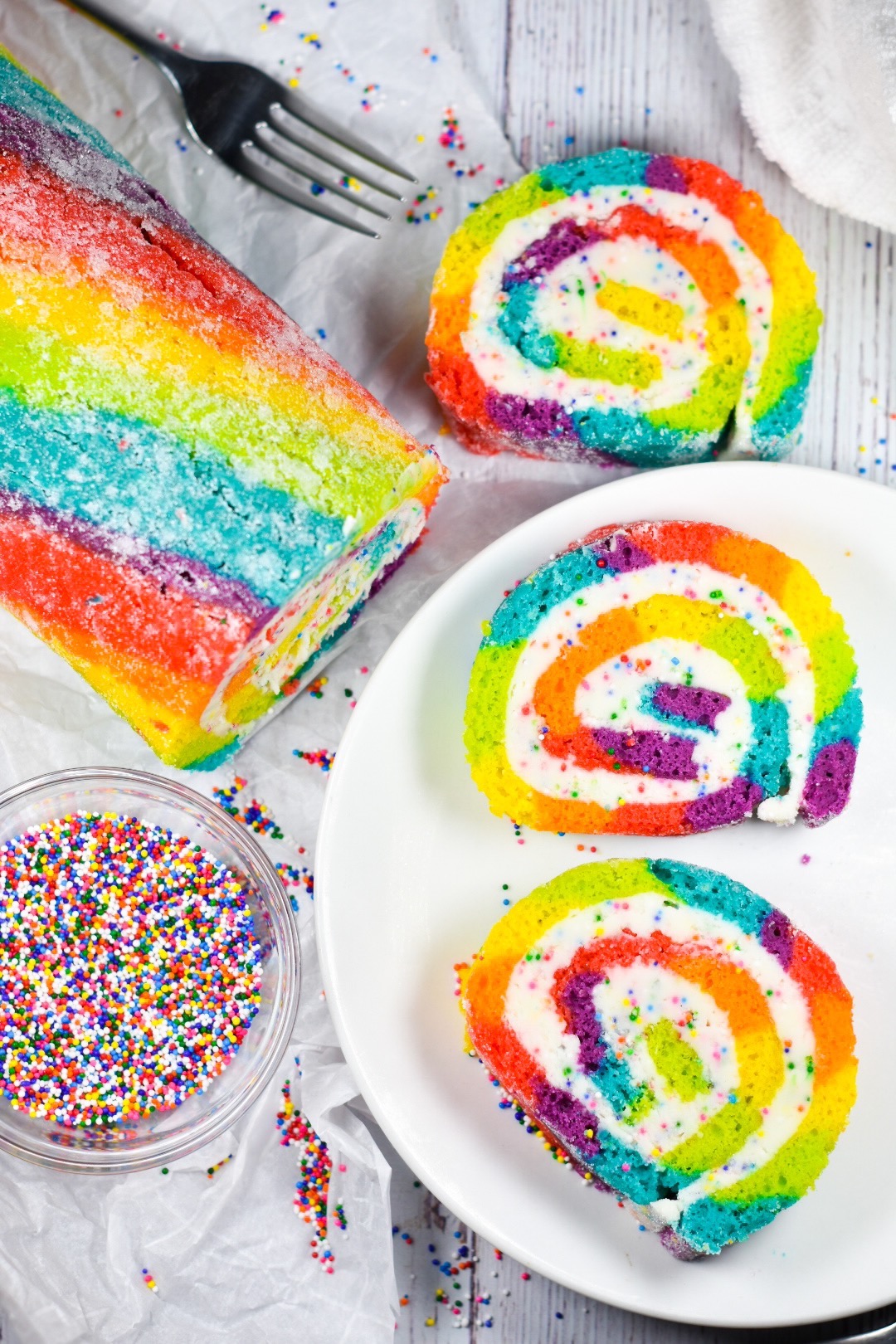 CAKE AND ENTREMET PORTFOLIO • baste cut fold