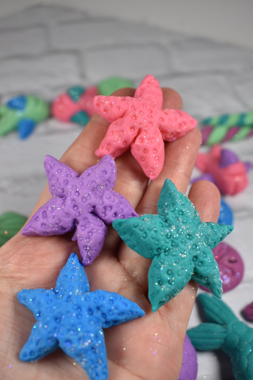 FONDANT PORTFOLIO • baste cut fold